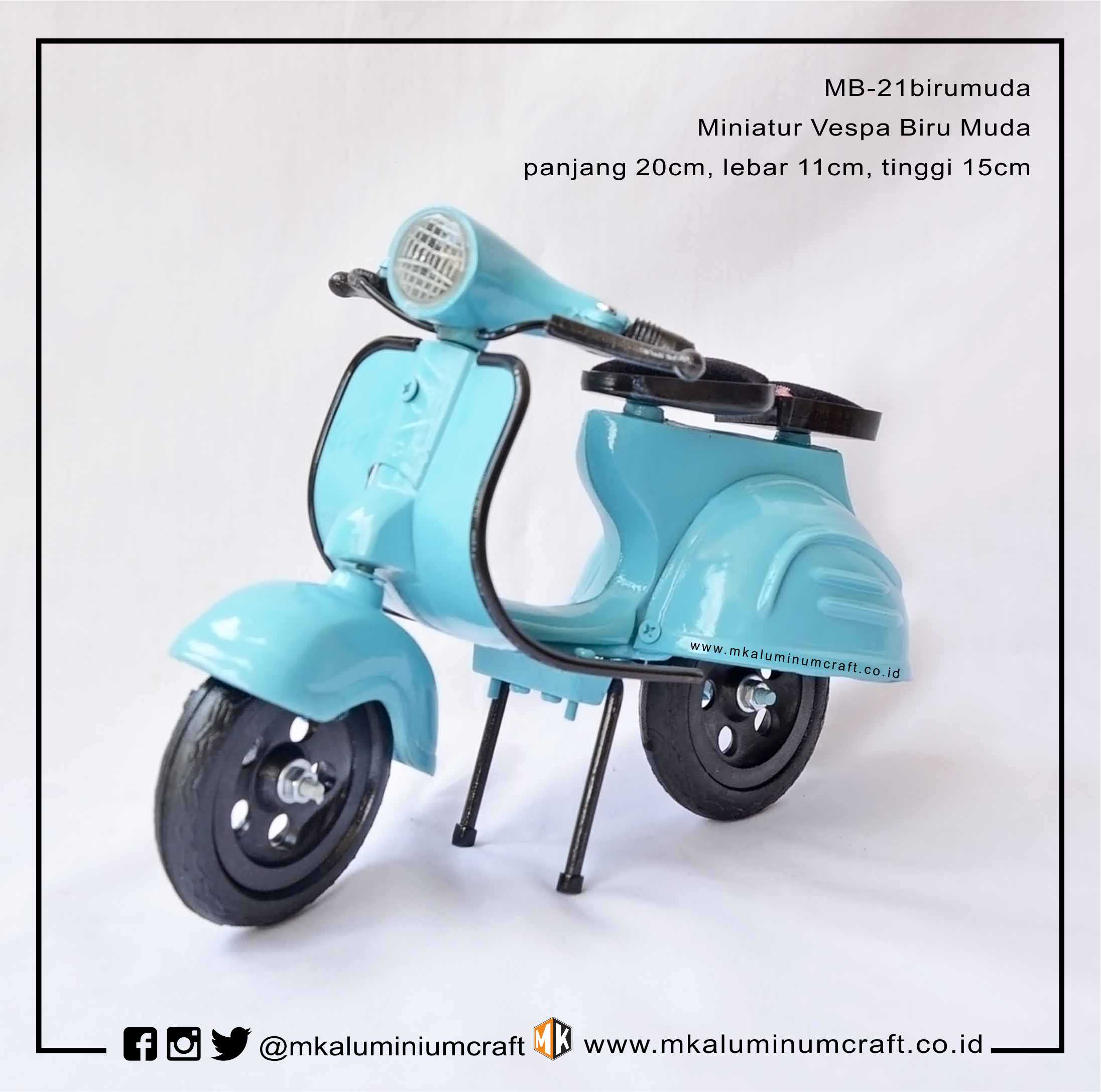 Diecast Miniatur Sepeda Motor Vespa Kuno Biru Muda Miniatur Logam - MK ...