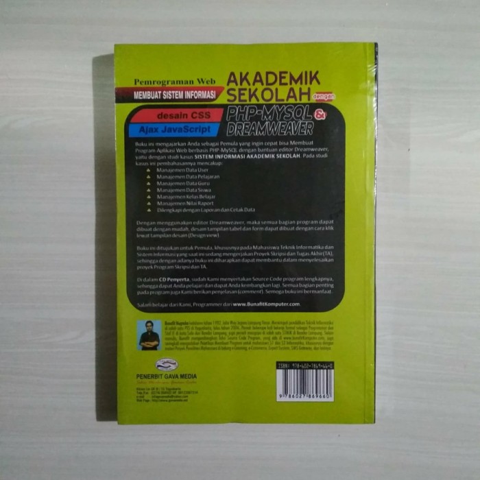 PEMROGRAMAN WEB MEMBUAT SISTEM INFORMASI AKADEMIK SEKOLAH DENGAN PHP ...