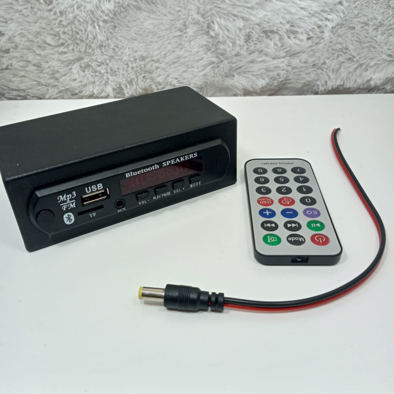 Amplifier 12volt aki bluetooth radio USB Jack Aux memory card plus ...