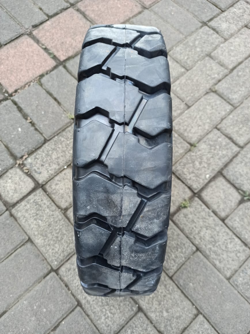 Achilles A-01 Ukuran 5.00-8 - Ban Solid - Ban Mati - Ban Buta Untuk ...