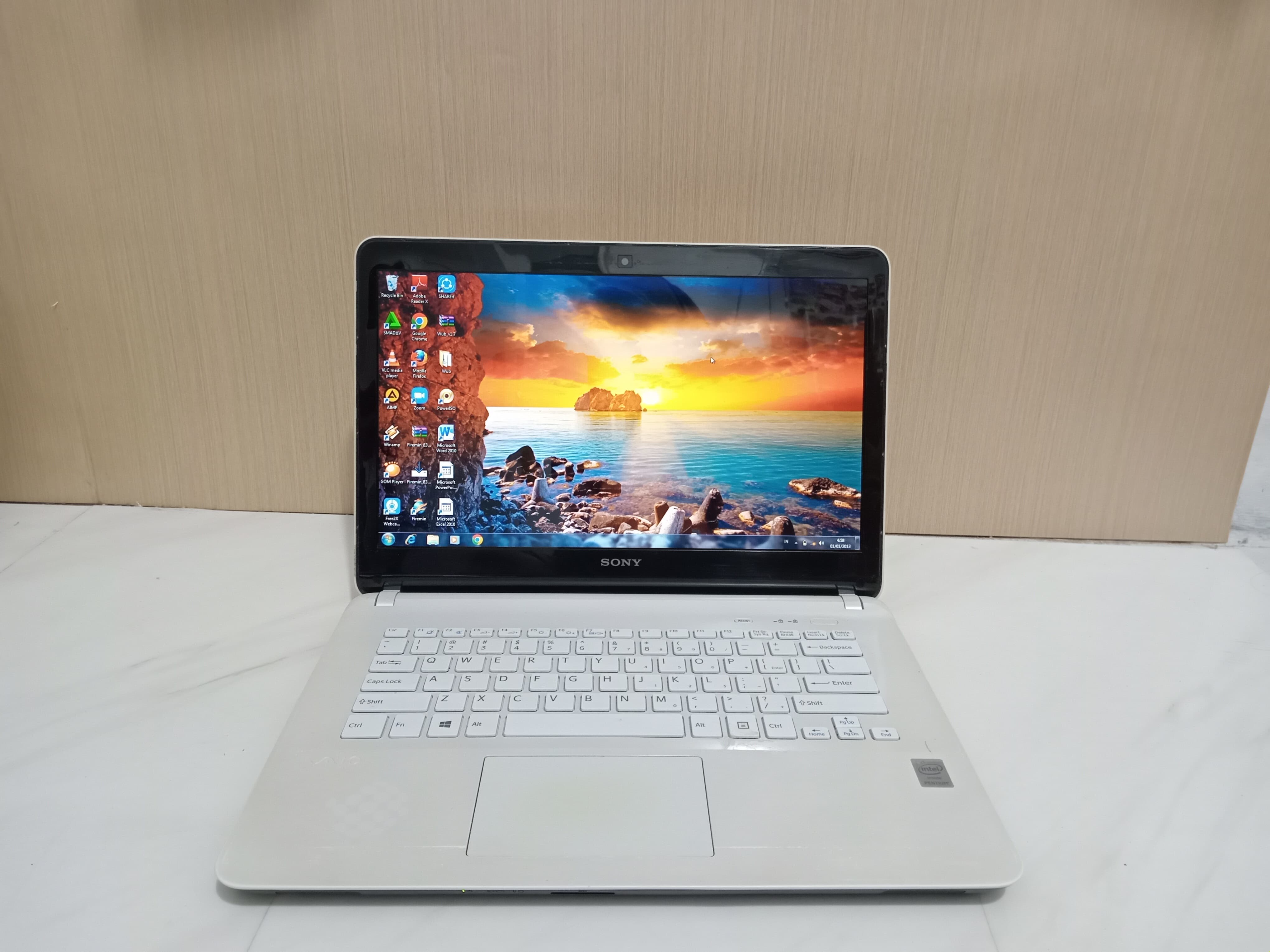 Laptop Soni vaio SVF142C1WW RAM 3GB HDD 500GB PROCESSOR INTEL CORE I3 ...