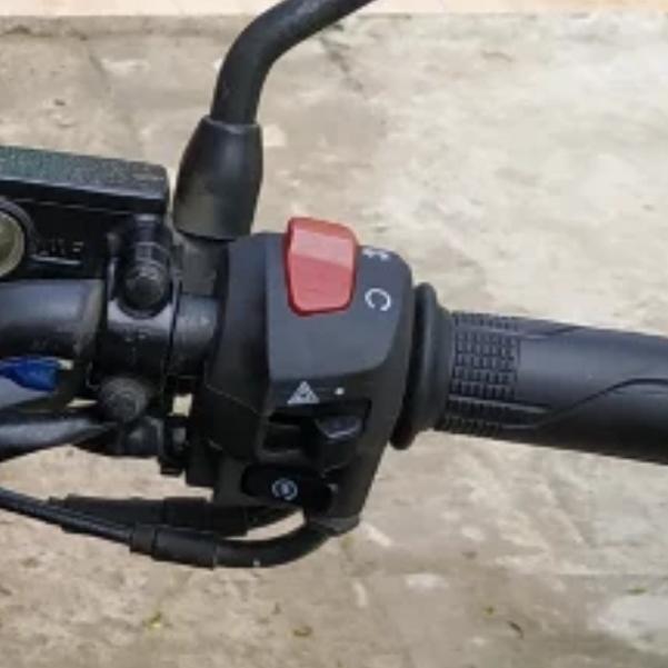 SAKLAR KANAN NEW R15 VVA PNP NEW VIXION LIGHTNING DAN NEW VIXION ...