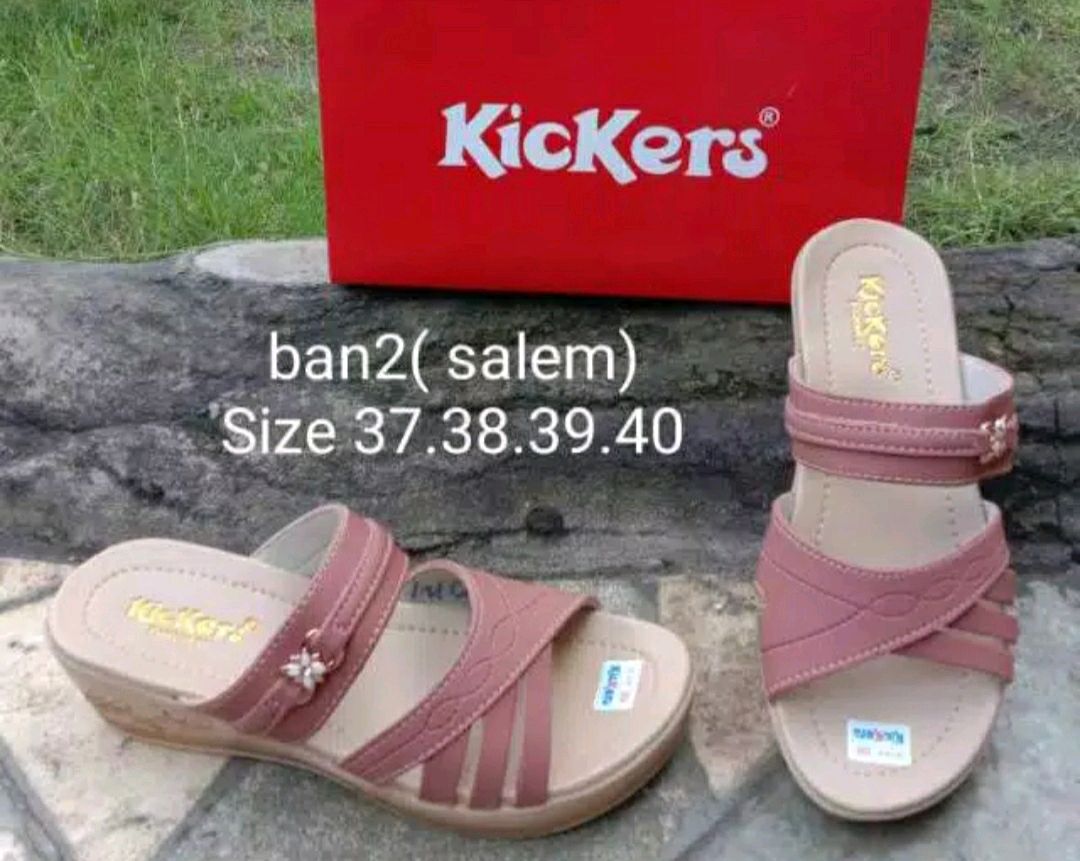 SANDAL WEDGES WANITA KICKERS TERBARU SENDAL KASUAL CASUAL FLAT SELOP ...