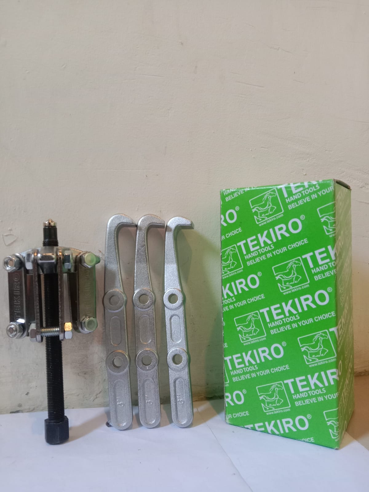 TREKER BEARING 6 INCH/8 INCH/10 INCH KAKI TIGA (3) TEKIRO | Lazada ...