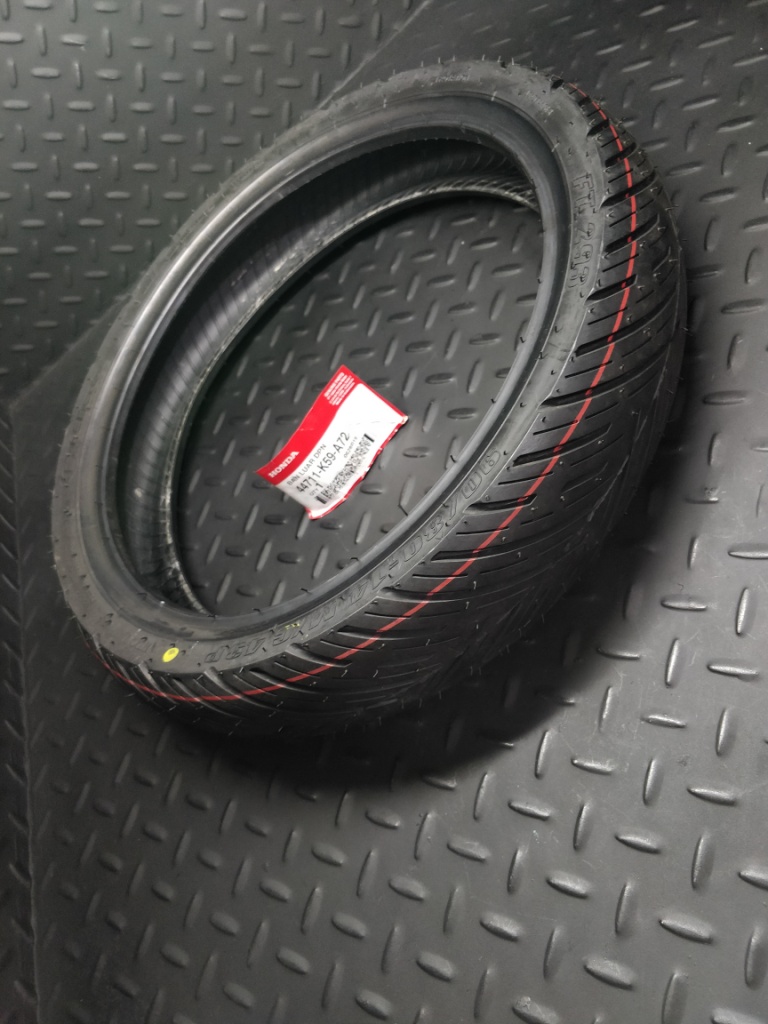 Ban Depan Tubless Tire Front SRI Honda New Vario 150 Esp 44711K59A72 ...