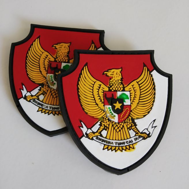 patch rubber GARUDA TAMENG LATAR MERAH PUTIH / tempelan emblem karet ...