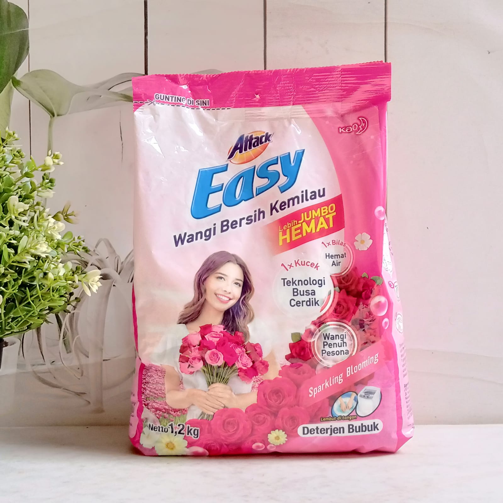 Attack Easy Detergent Bubuk 1,2 kg | Lazada Indonesia