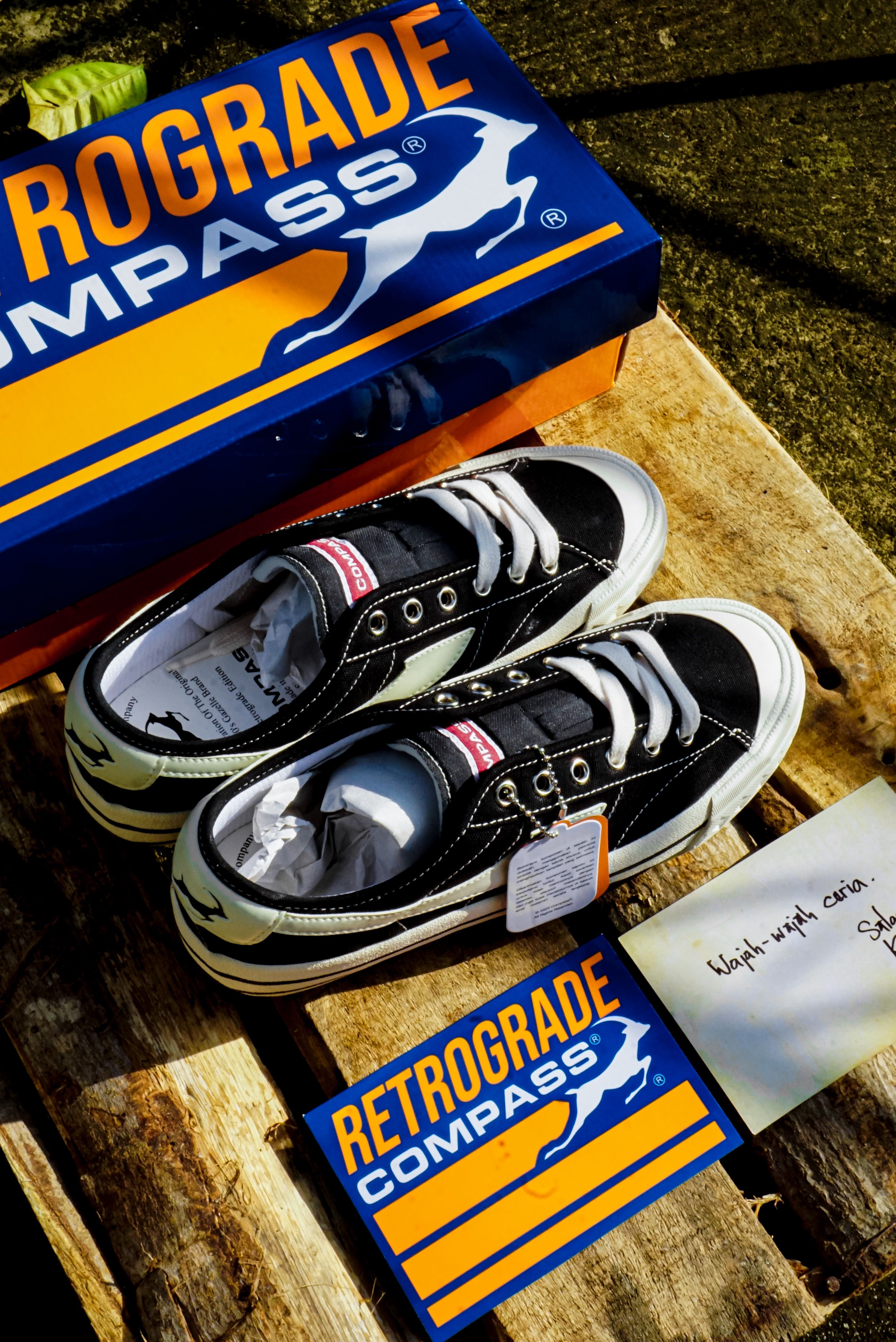 Sepatu Compass terbaru Bonus Kaos Kaki Oldschool SEPATU COMPASS GAZELLE ...