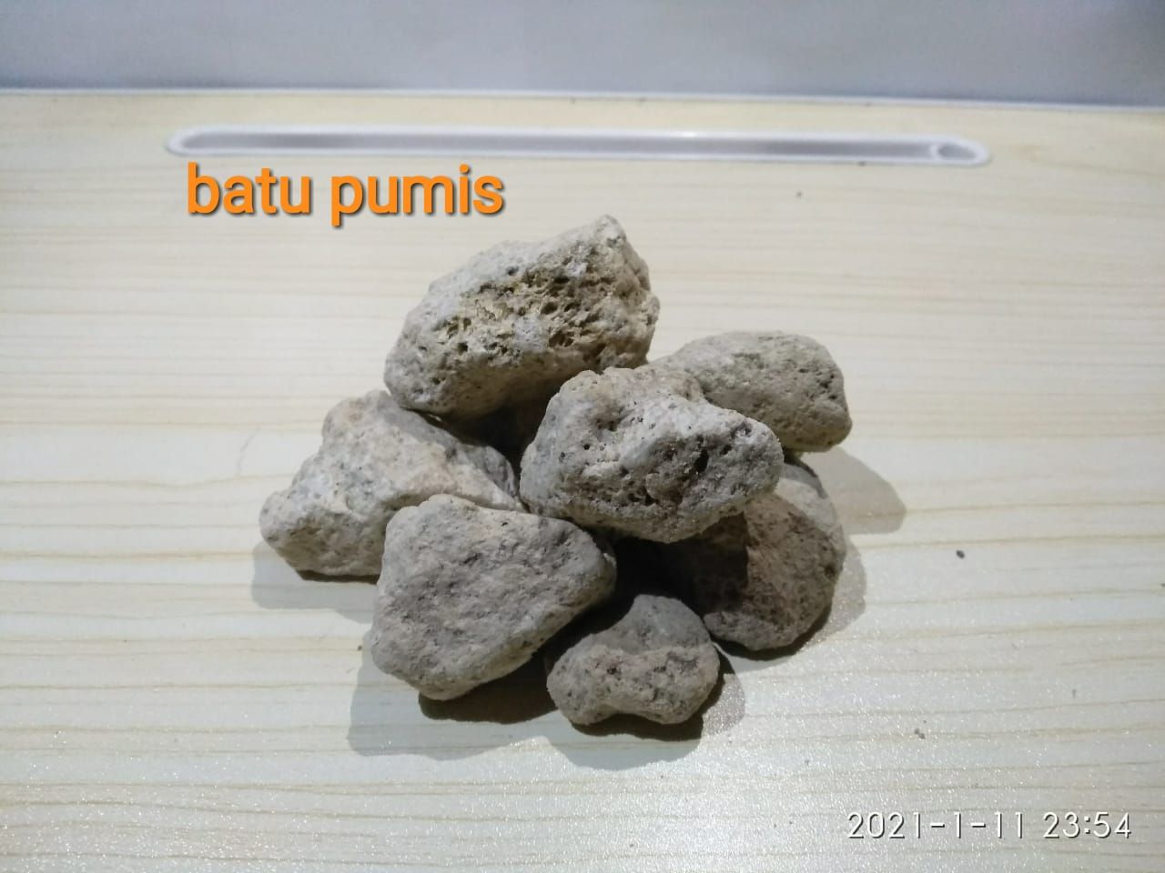 Batu pumice batu apung aquascape aquarium /1kg | Lazada Indonesia