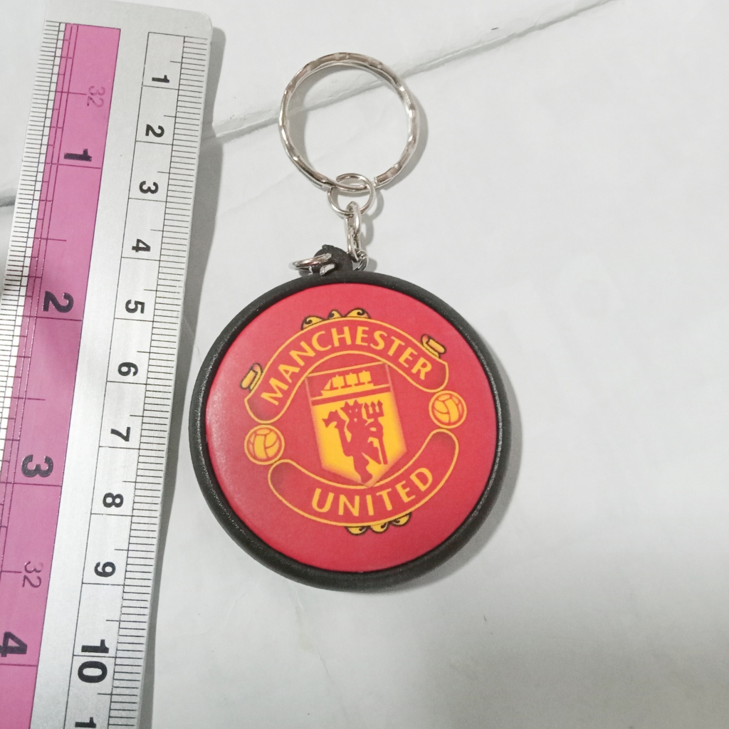 Gantungan Kunci Manchester United F C Atau The Red Devils Di Old
