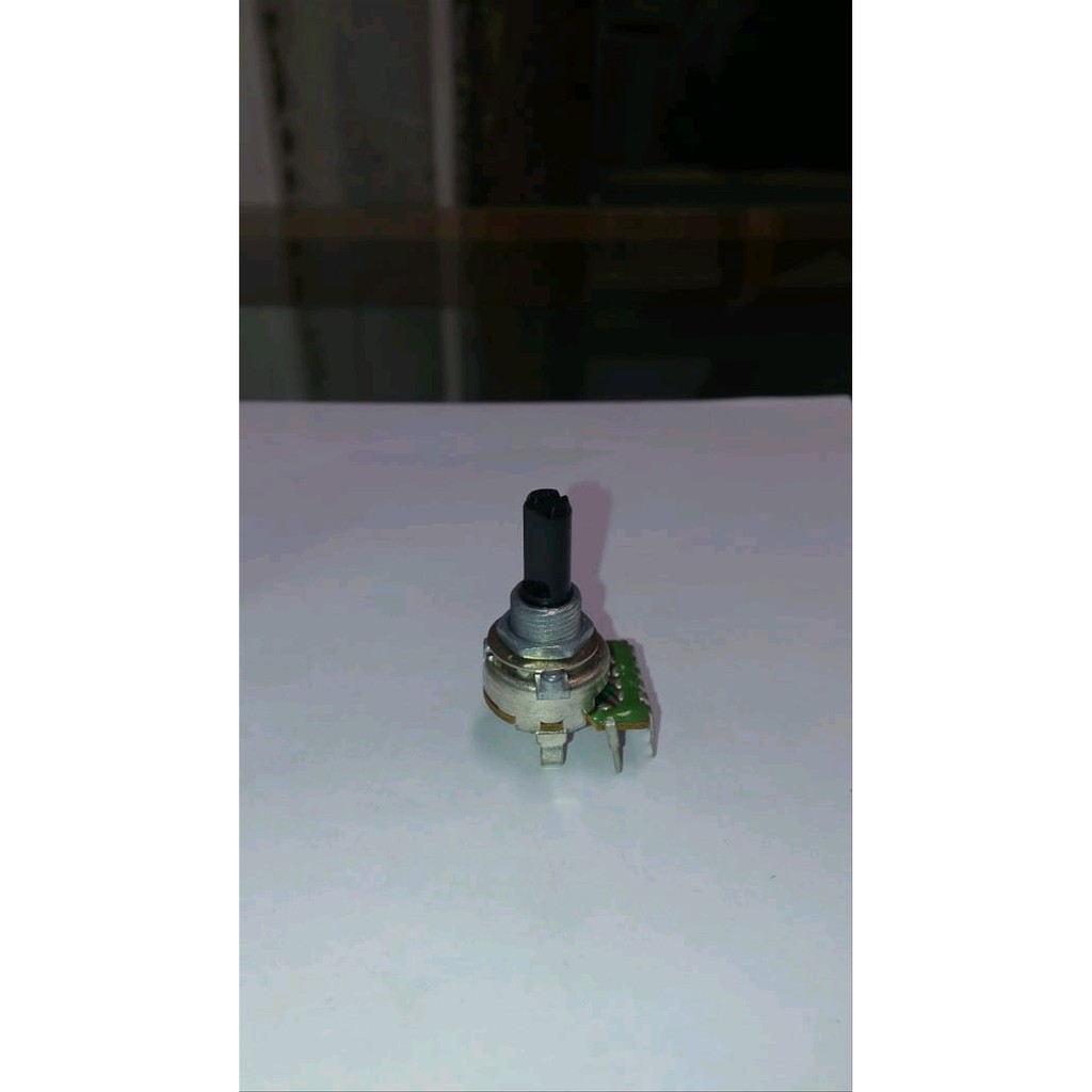 Potensio Polytron 50k 7 pin untuk Speaker Aktif Polytron | Lazada Indonesia