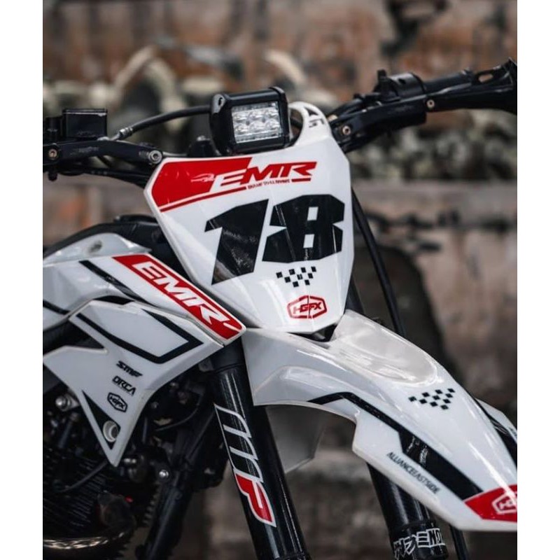 DEKAL STICKER DECAL KLX, D-TRACKER PUTIH SIMPLE | Lazada Indonesia