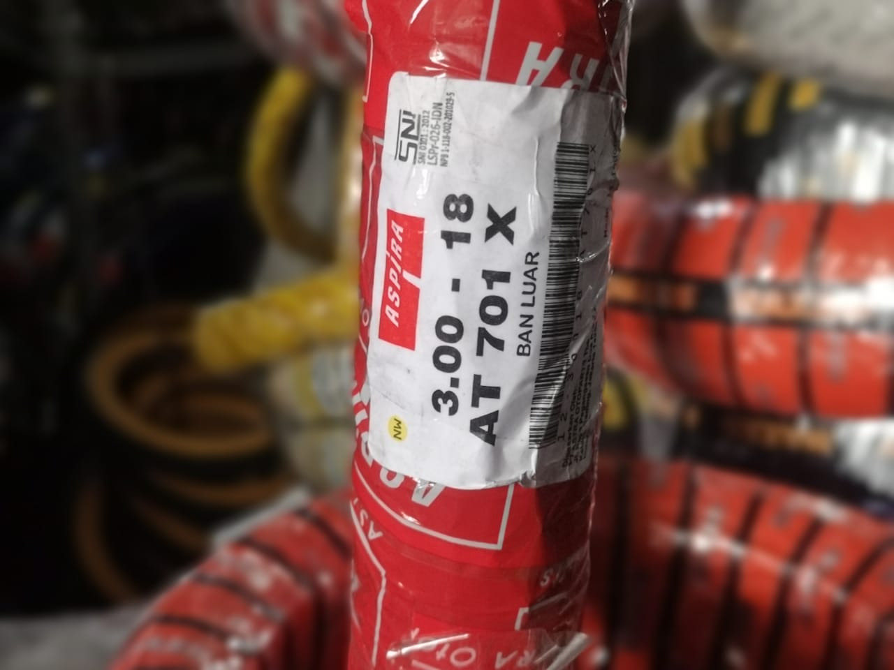 Ban luar aspira AT 701 X 300 - 18 tubetype Tiger dan Megapro original ...