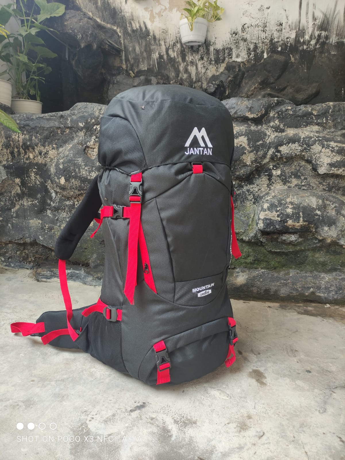TAS RANSEL KERIL-GUNUNG MURAH FROGRES 60 LTR BONUS RAONCOVER - Tas ...