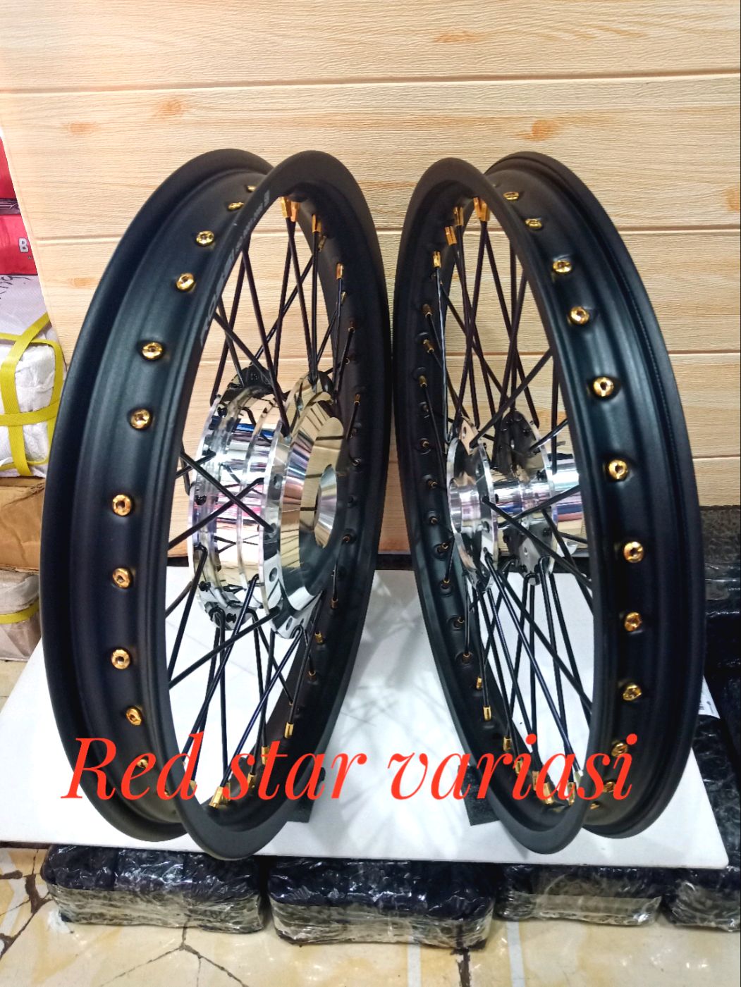 Rossi Original SNI velg jari2 paket ring 17 uk depan 140x17 - uk ...