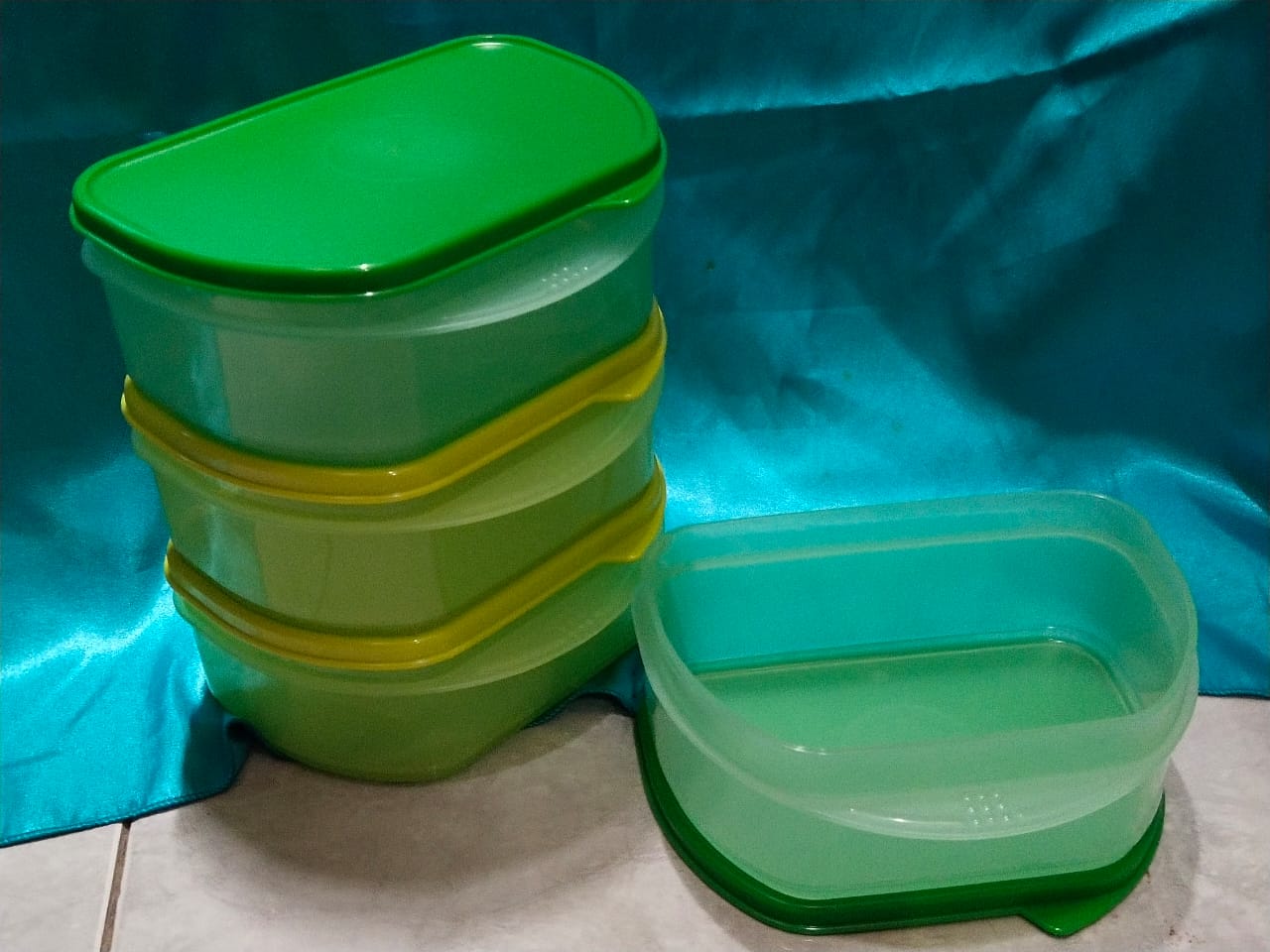 cool stackable set wadah penyimpanan di kulkas tupperware | Lazada ...