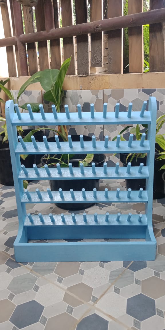 Rak Benang Jahit dari kayu menarik penuh warna BIRU 55 benang | Lazada ...