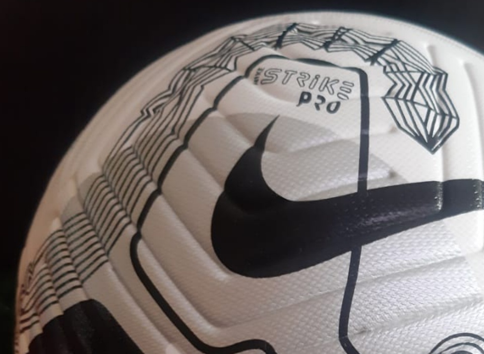 Jual BOLA SEPAK ORIGINAL NIKE STRIKE PRO OFFICIAL MATCH BALL PREMIER ...