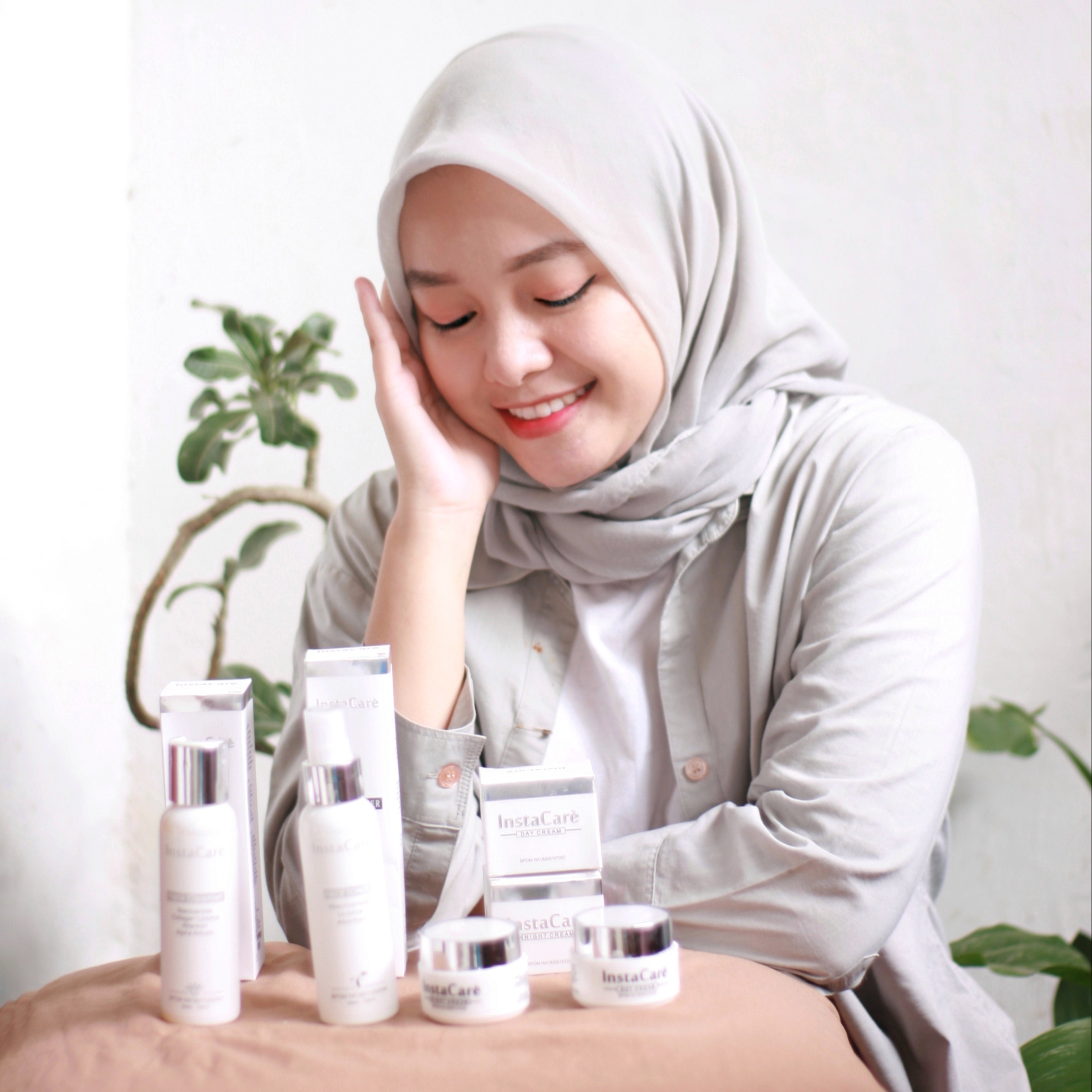 Instacare LESTARY Indonesia Toko Resmi Online | Beli Sekarang di Lazada